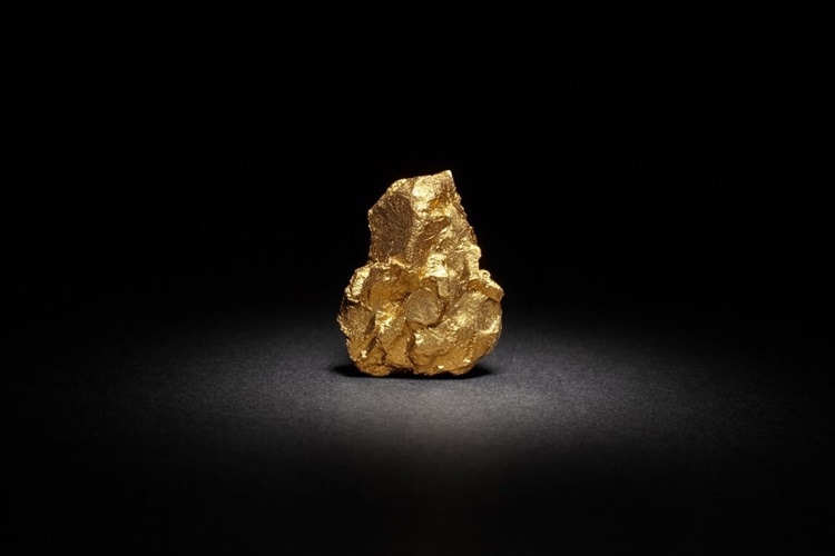 Gold - Properties and Applications of Gold