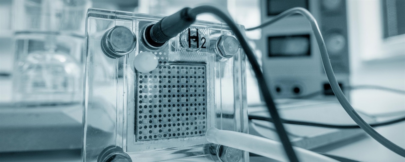 What Are Proton Batteries and How Do They Work?