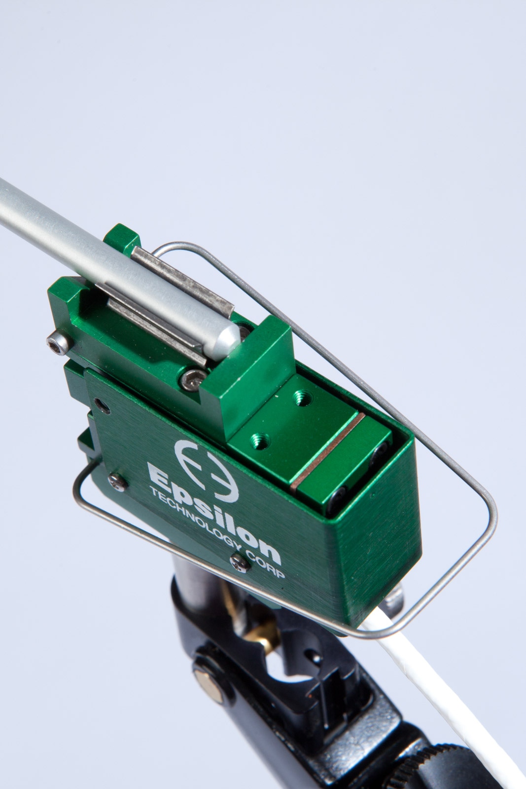 3540 Deflection Gages (Deflectometers) for Measuring Deformations ...